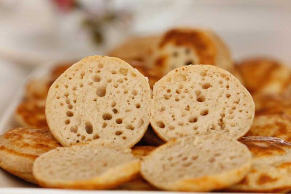 Poffertjes (Mini Dutch Pancakes) - MakeBread